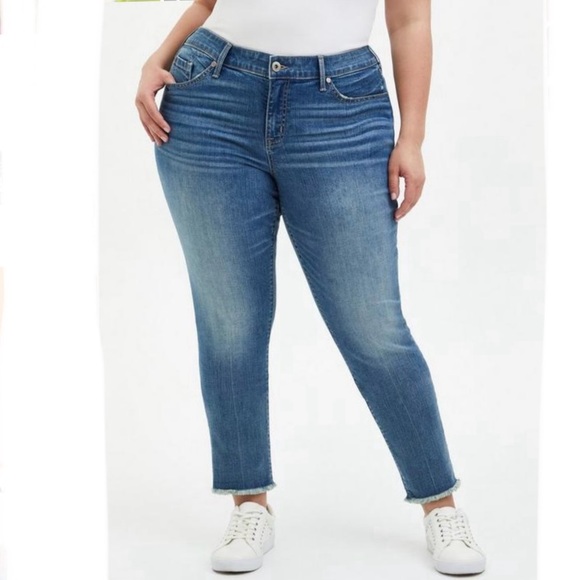 torrid | Jeans | Torrid Raw Hem Boyfriend Jeans | Poshmark
